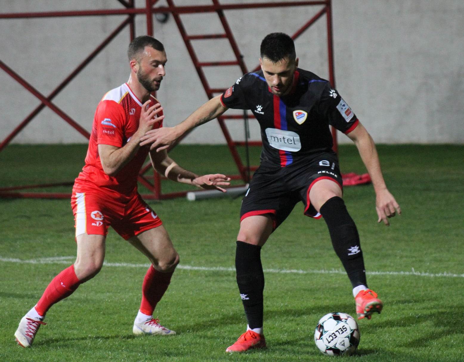 FK Velež Mostar - FK Borac Banjaluka UŽIVO m:tel Premijer liga BiH 21 ...