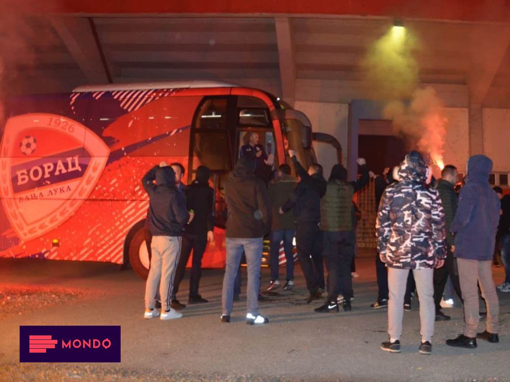 lešinari doček fudbalera fk borac nakon pobjede u sarajevu foto | Sport ...