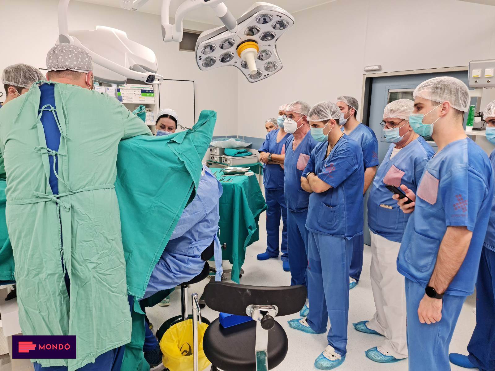 Operacija hemoroida novom metodom na UKC-u | Info | Društvo