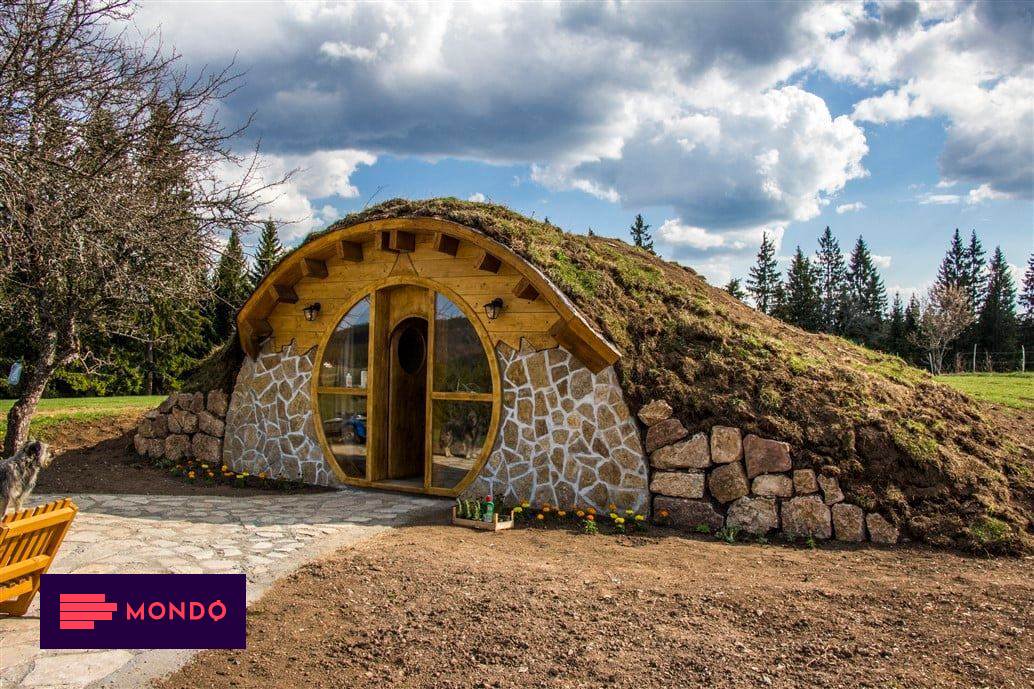 Hobitska kuća u kampu Jazavičije rupe kod Han Pijeska | Zabava | Putovanja