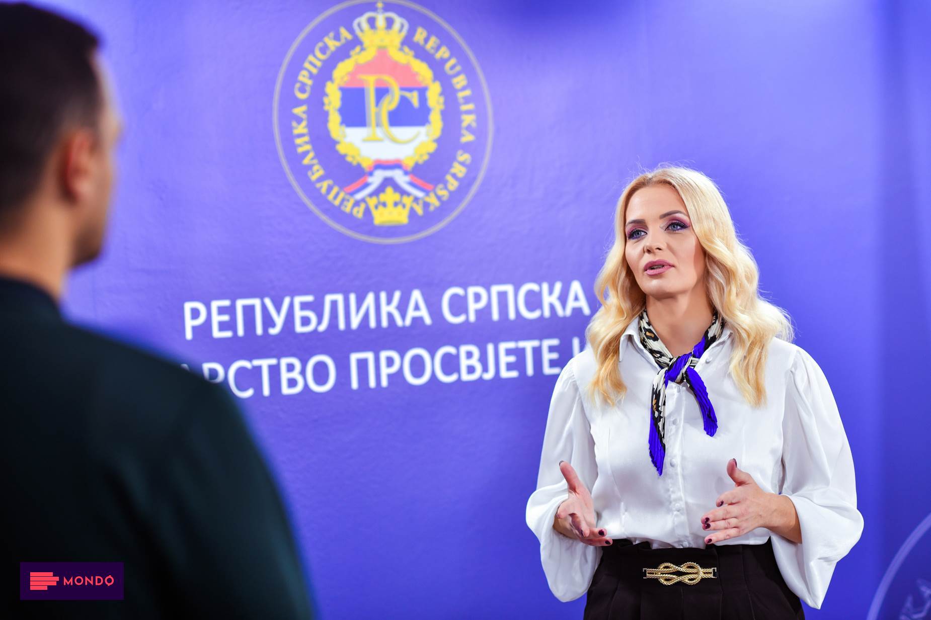 besplatni udžbenici za osnovce u RS | Info | Društvo