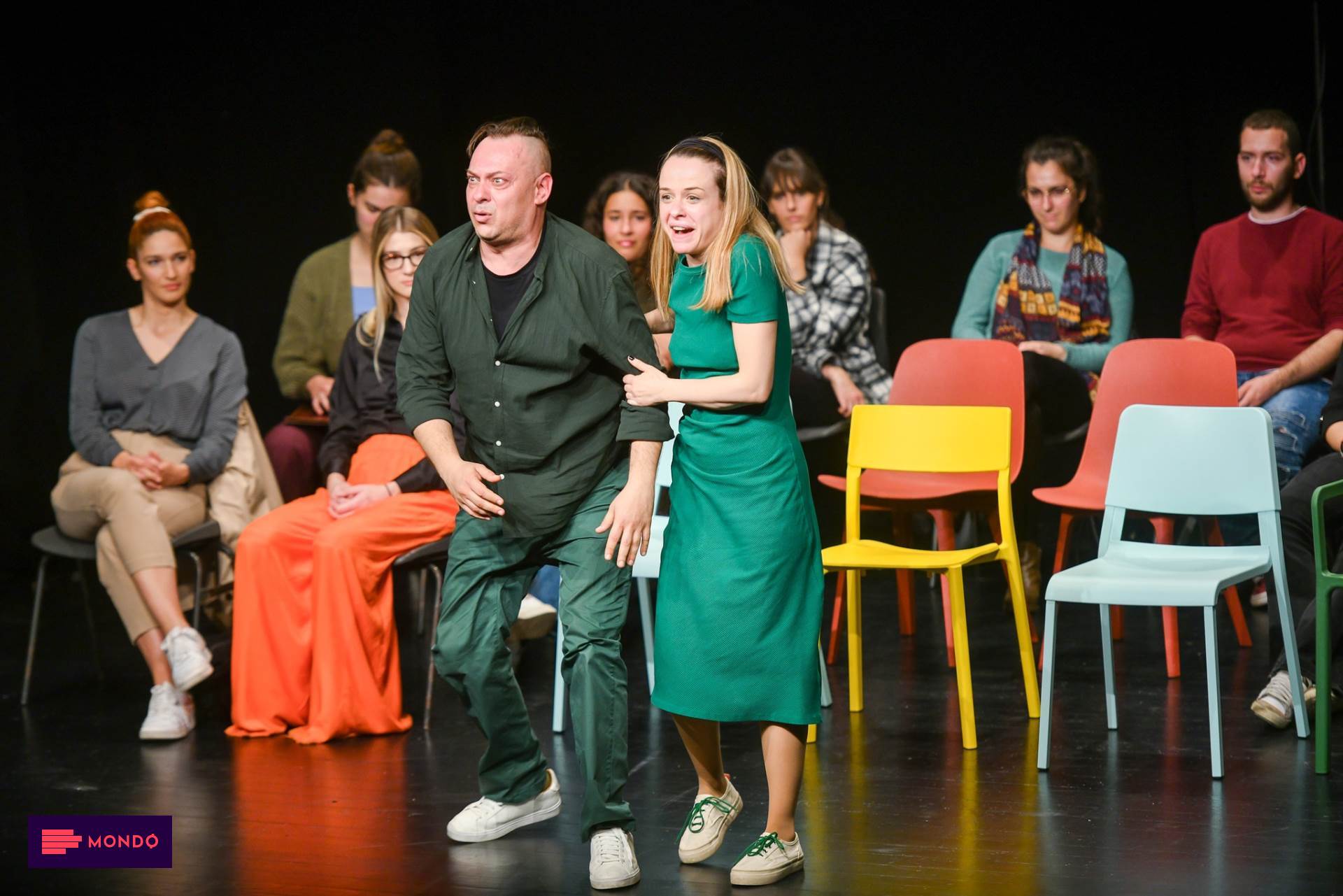 Predstava Pluća izvedena na festivalu Zaplet u Banjaluci | Magazin ...