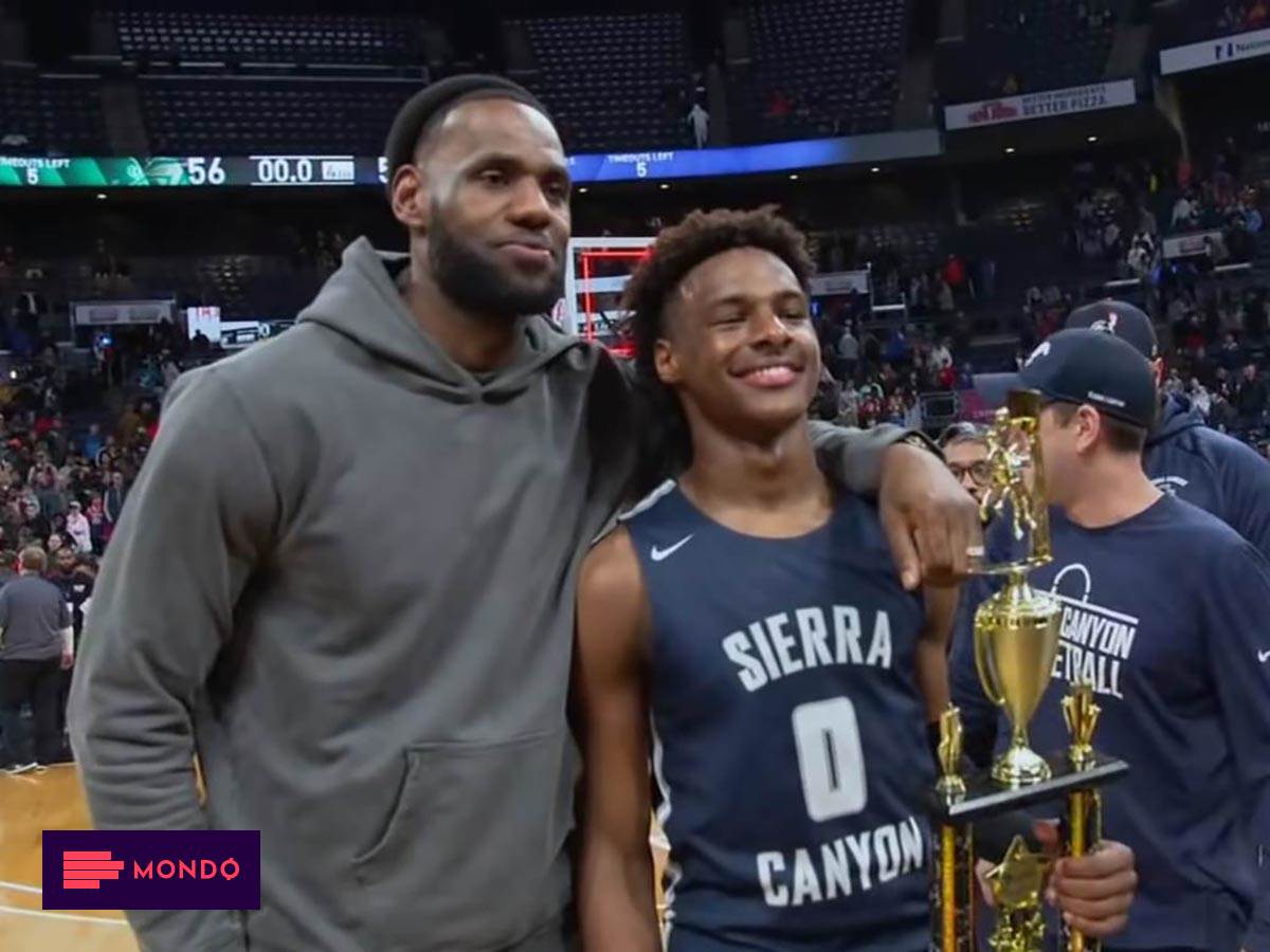 Broni Džejms lagao koliko je visok | Sport | Košarka