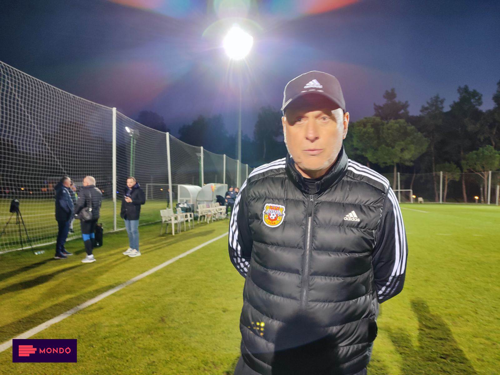 Miodrag Božović preuzima Nefči | Sport | Fudbal