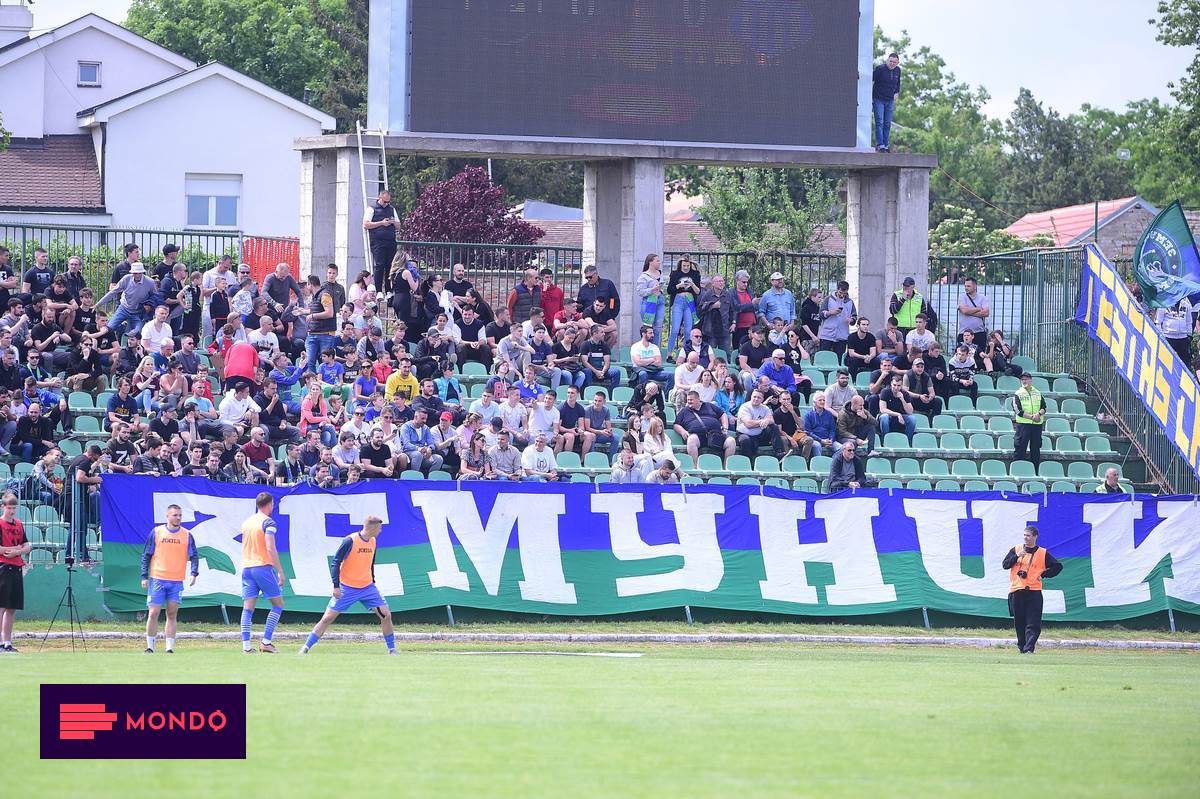 Tuča na utakmici Zemun Budućnost | Sport | Fudbal