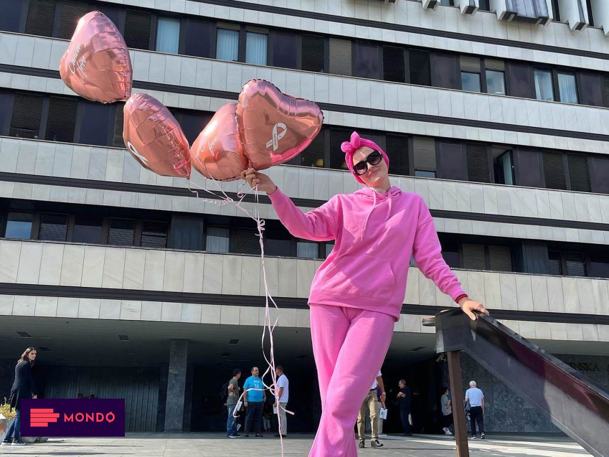 Sandra Savić pobijedila rak | Info | Društvo