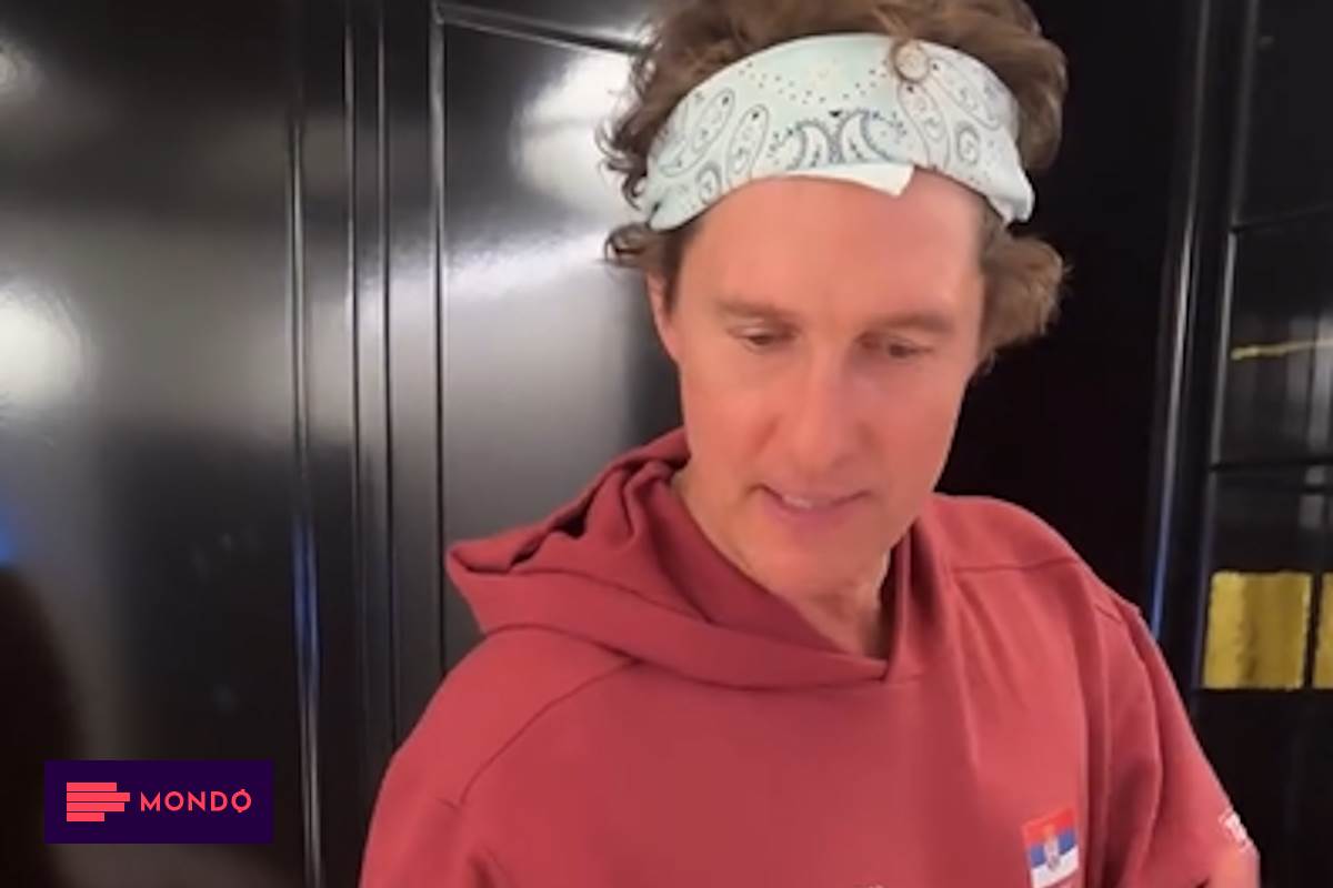 Metju Mekonahi u duksu sa srpskom zastavom | Zabava | Zvijezde i tračevi