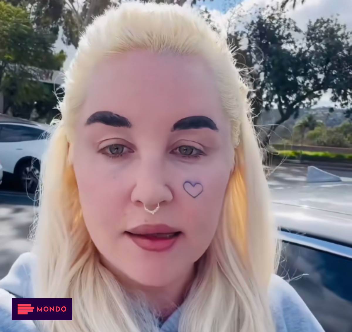 Amanda Bajns od zvijezde do zavisnice | Zabava | Zvijezde i tračevi